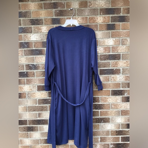 Intimates & Sleepwear | Elegant Navy Blue Womens Robe Sz L | Poshmark